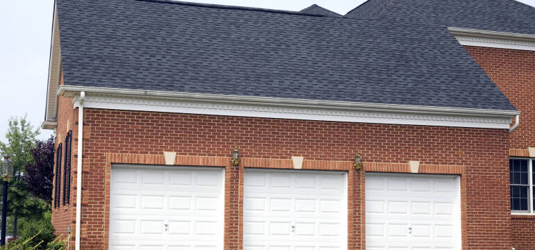 Pokrycie dachowe na garaż – które będzie tanie i dobre? Pro-Dach