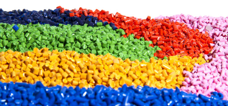 Rodzaje tworzyw sztucznych. Jak je odróżniać? - PUE-EKO