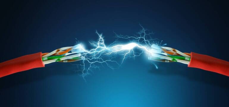 Naprawa zwarć elektrycznych w ofercie firmy Ea System!