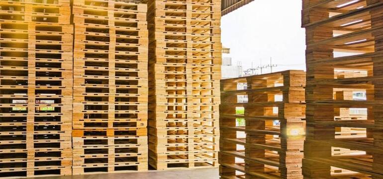Opakowania drewniane w logistyce – Jar-Man